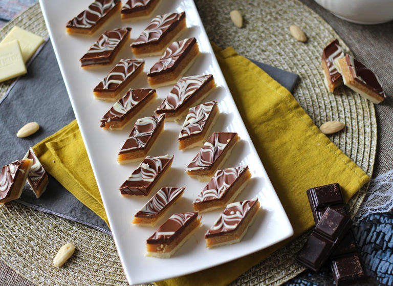 Rkhama, the moroccan peanut and chocolate candy that doesn't need an oven