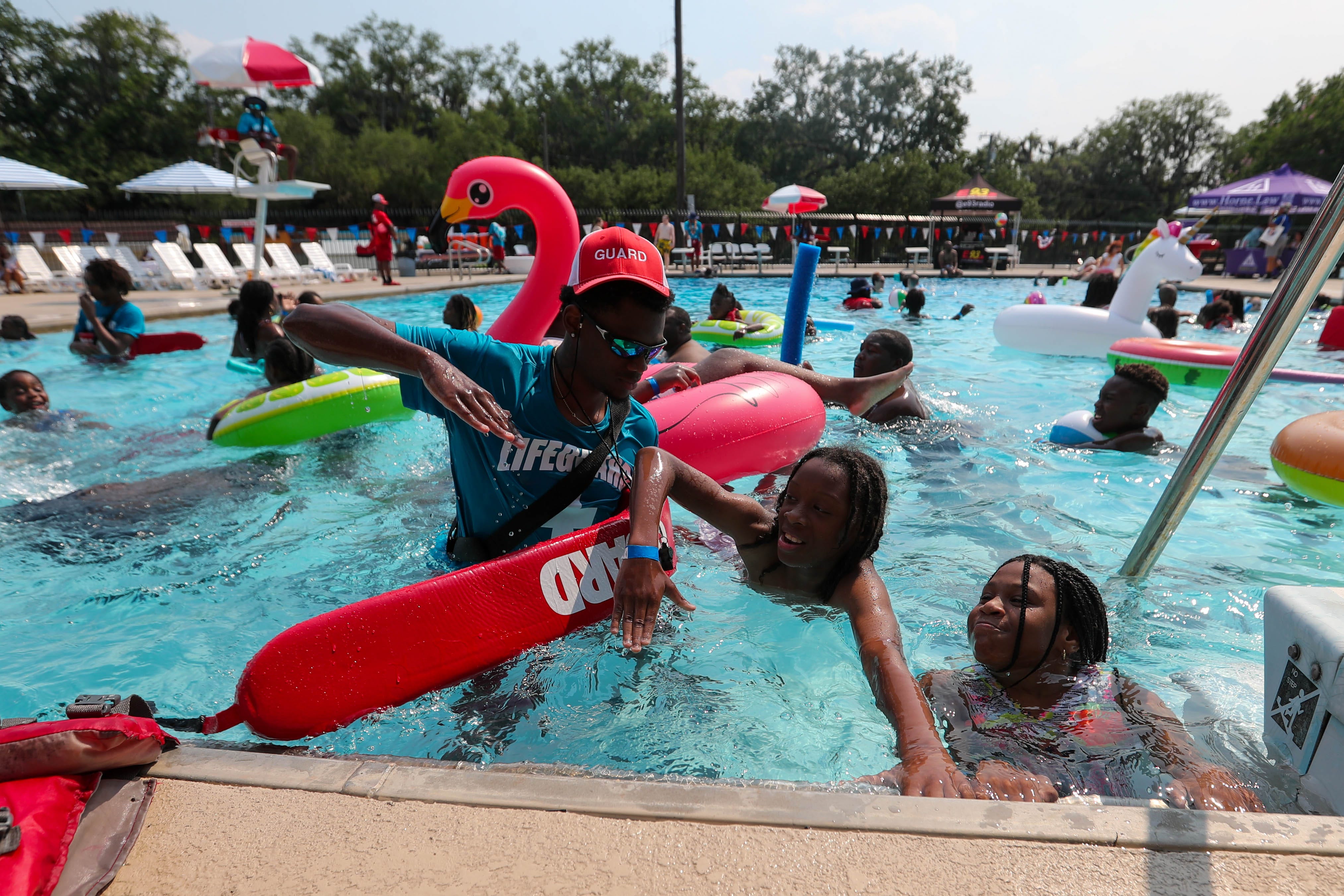Beat the summer heat. Here are some swimming pools across Terrebonne ...