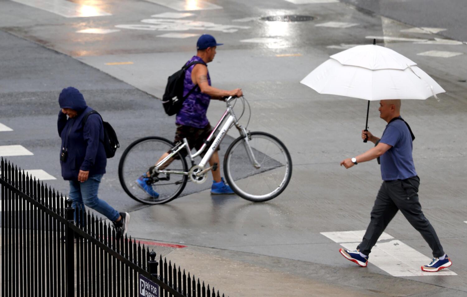 Thunderstorms sweep across SoCal, with lightning bringing risk of fire ...