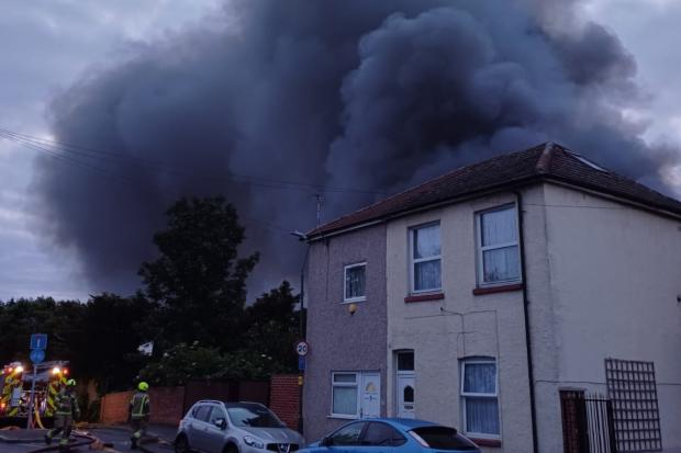Investigation launched after five cars and lorry catch fire in Erith ...