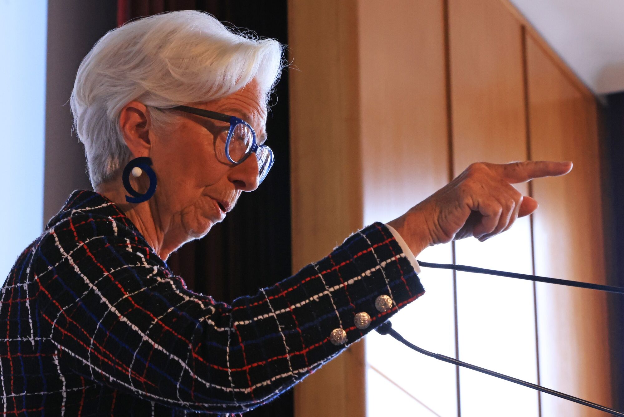 Lagarde’s ECB Future Set for Scrutiny After WEF Job Speculation