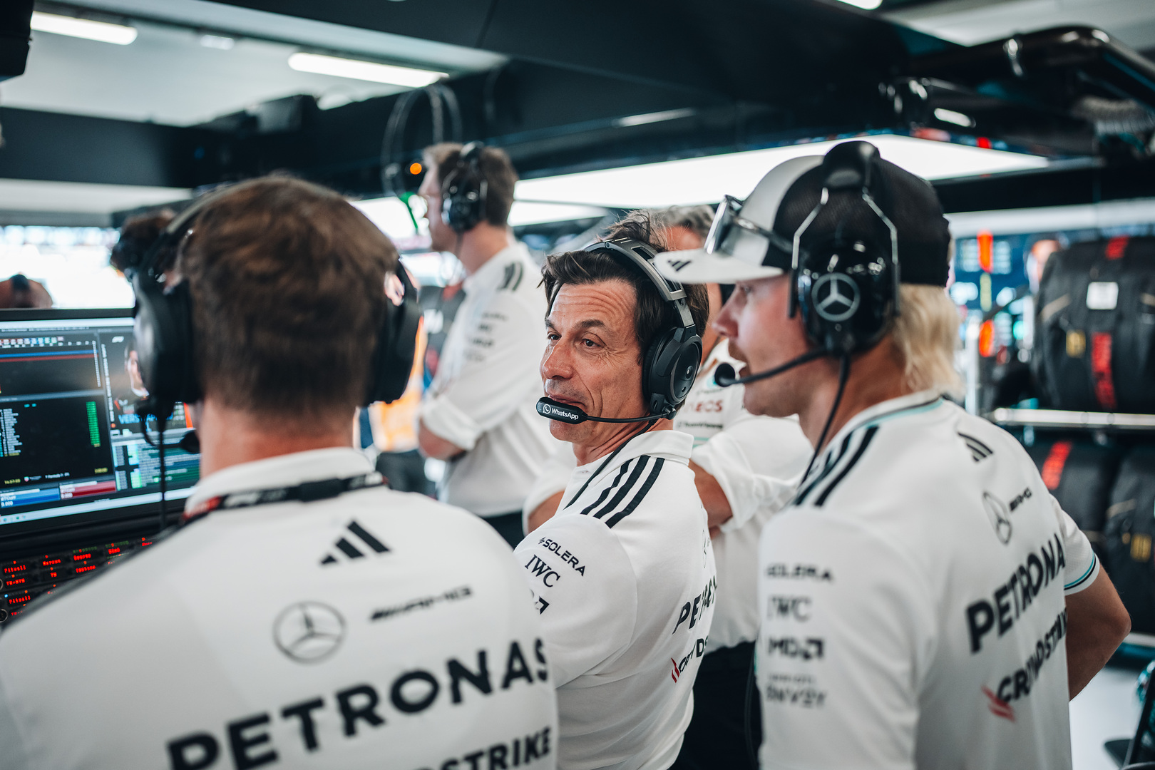 Angry Taxi Drivers Hit Back At Mercedes' Toto Wolff
