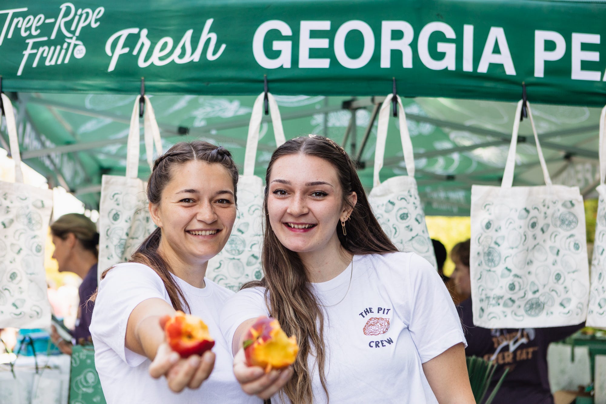 Is Tree-Ripe Fruit Co.’s Peach Stop Truck coming to Sheboygan and ...