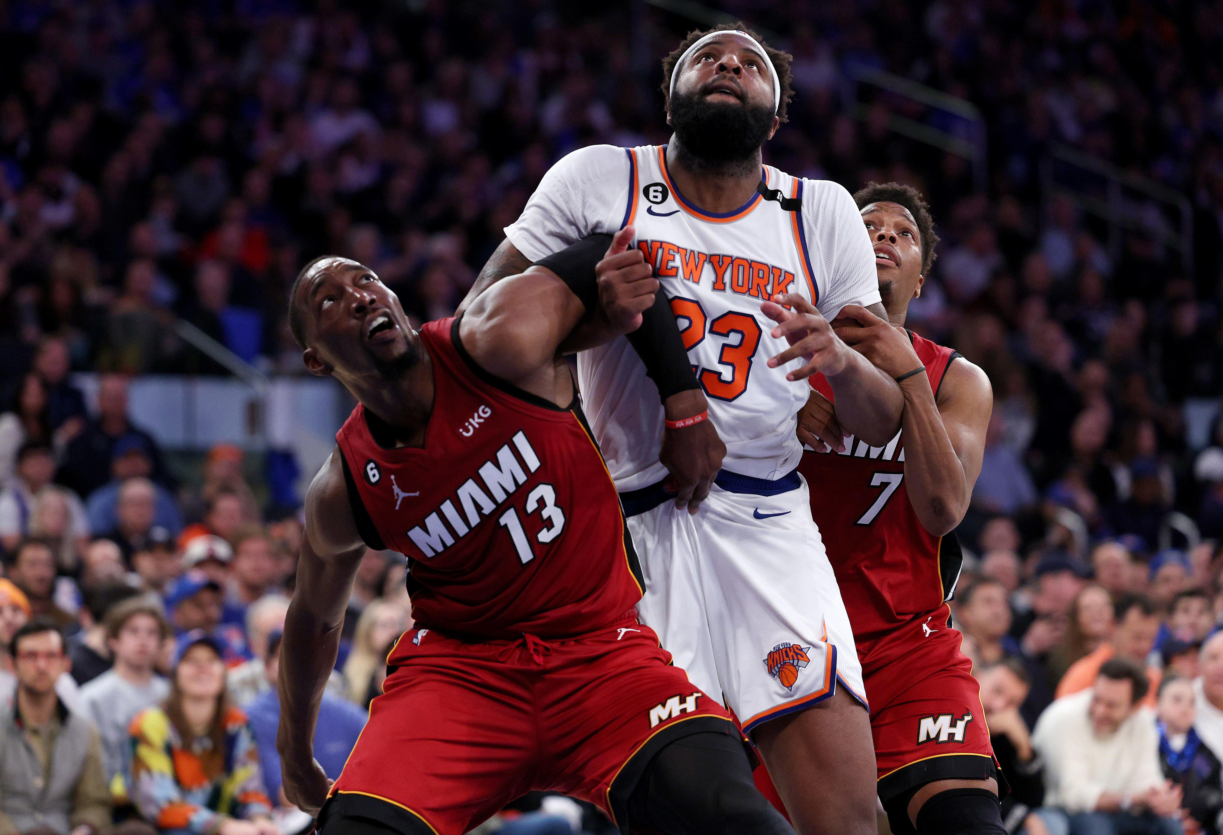 Radio host names Eastern Conference center as 'perfect fit' for Lakers