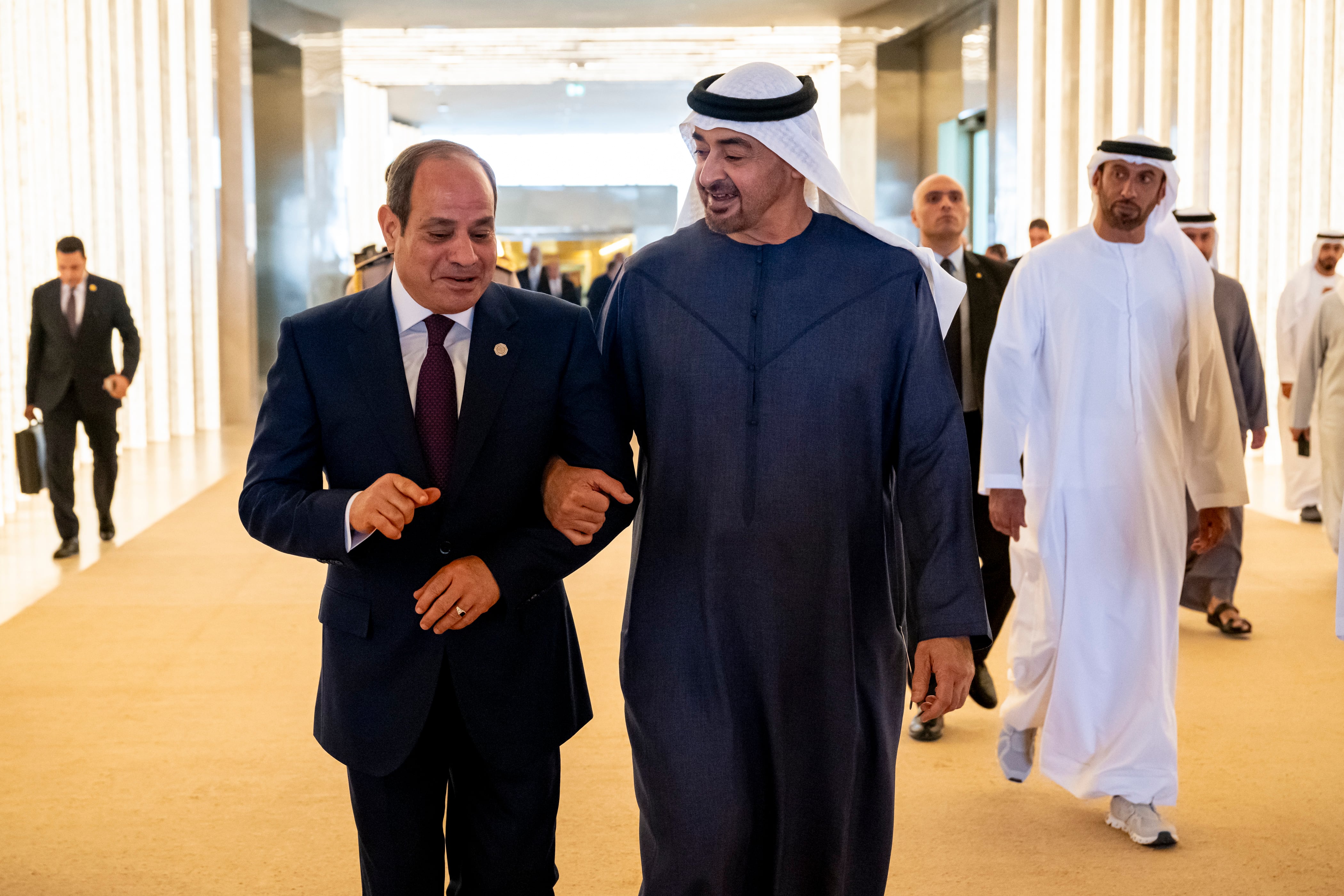 President Sheikh Mohamed And Egypt S El Sisi Call For Gaza Ceasefire In