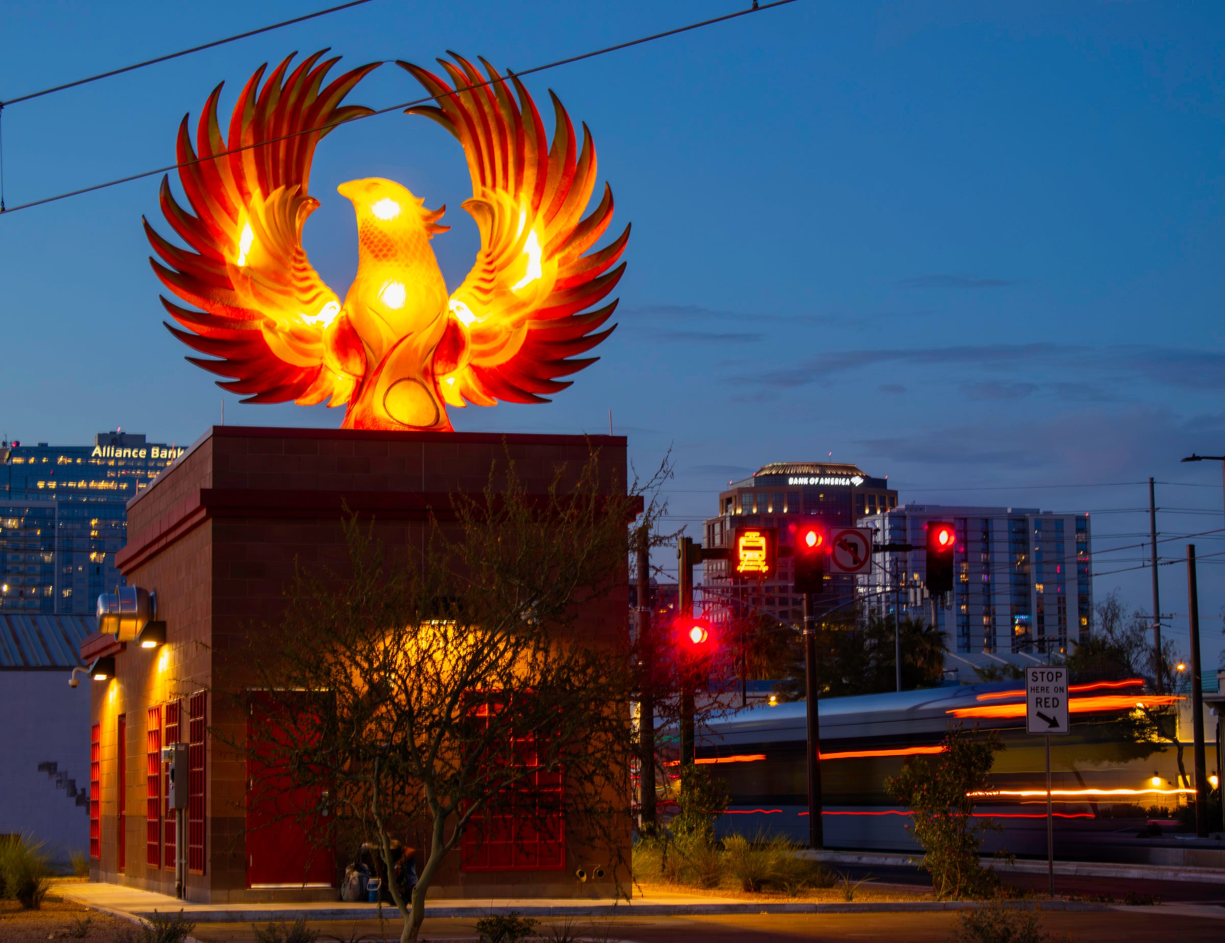 A Phoenix street artist's debut sculpture is a fiery ode to the city ...
