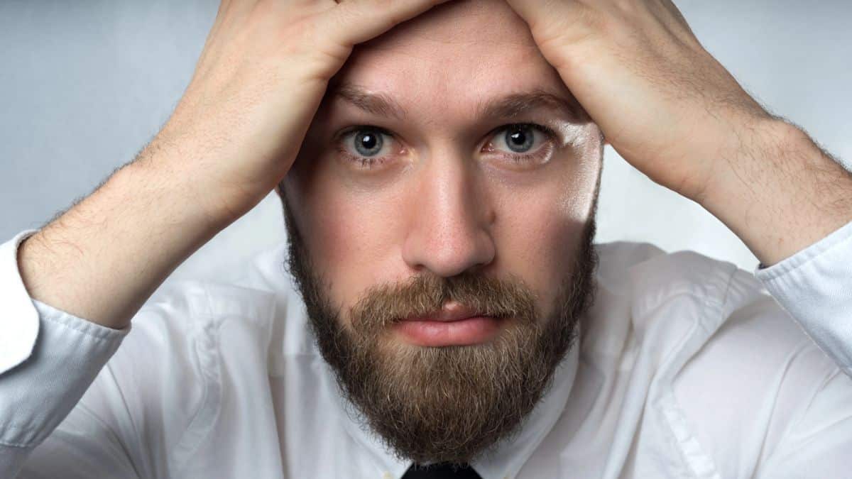 11 Crucial Money Habits the Middle Class Struggles With