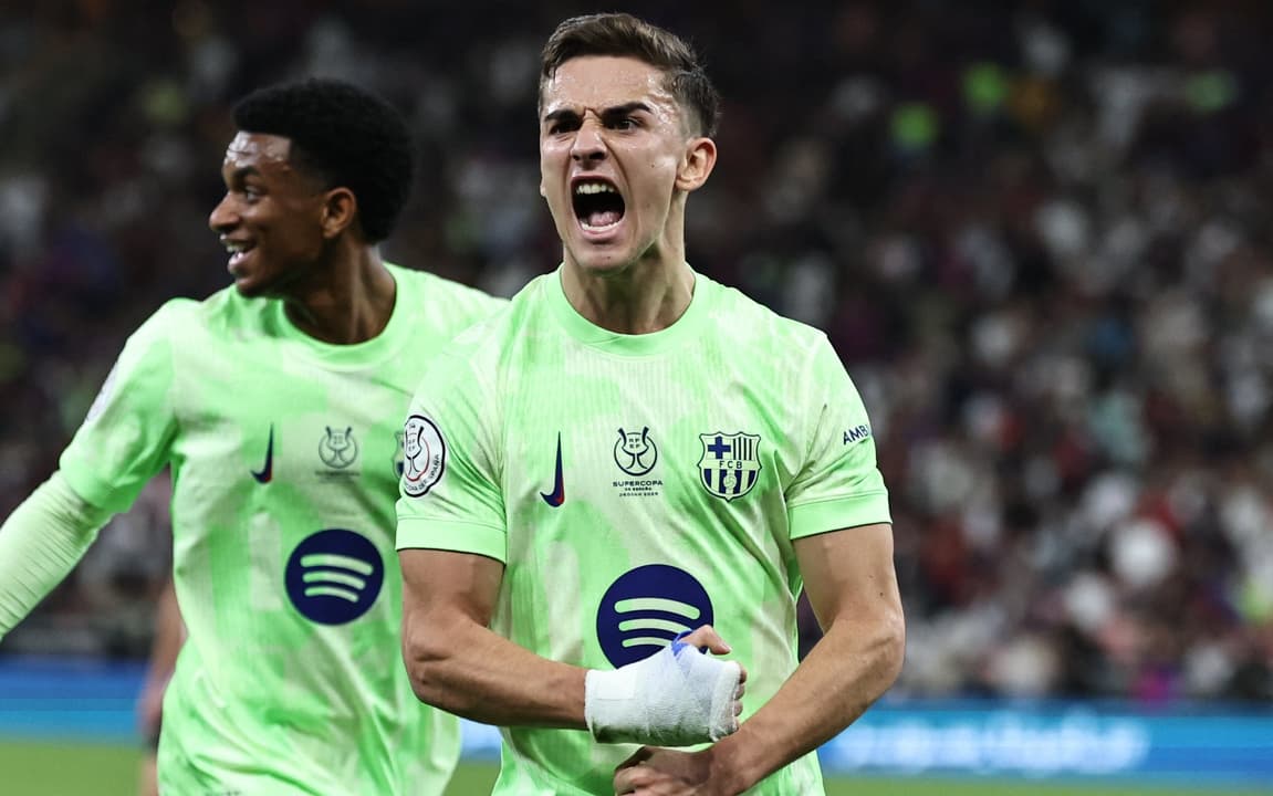 Gavi, do Barcelona, abre o jogo sobre interesse do PSG