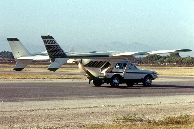 20 Pics Of The Worst Idea For A Flying Car Ever