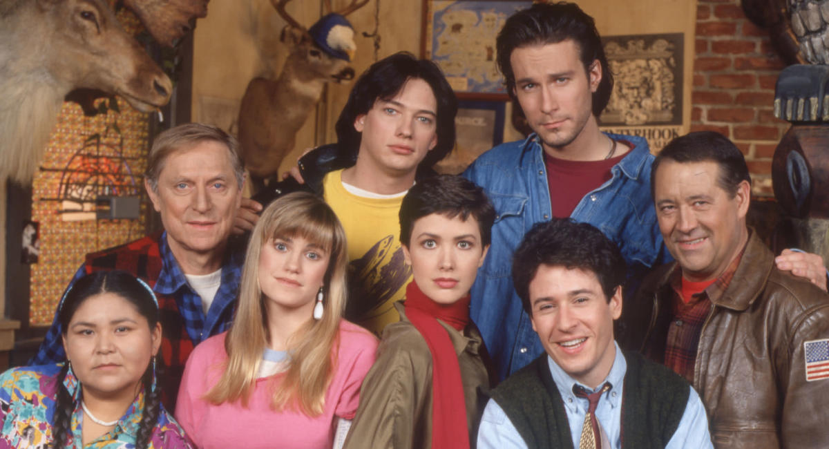 Iconic '90s Show Returning in a Really Fun Way