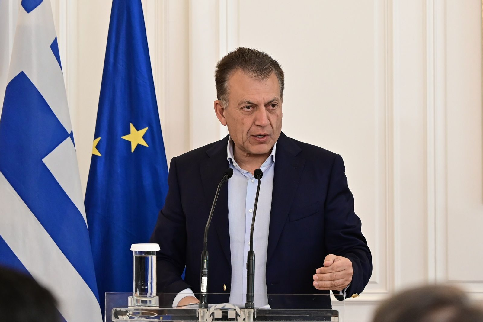Επανέρχεται ο Βρούτσης: Mόνη επιλογή για τις δύο ΚΑΕ είναι να έρθουν οι ...