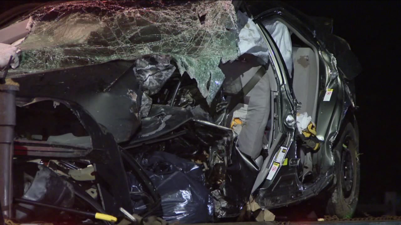 High school students killed in crash after Target theft, police chase ...