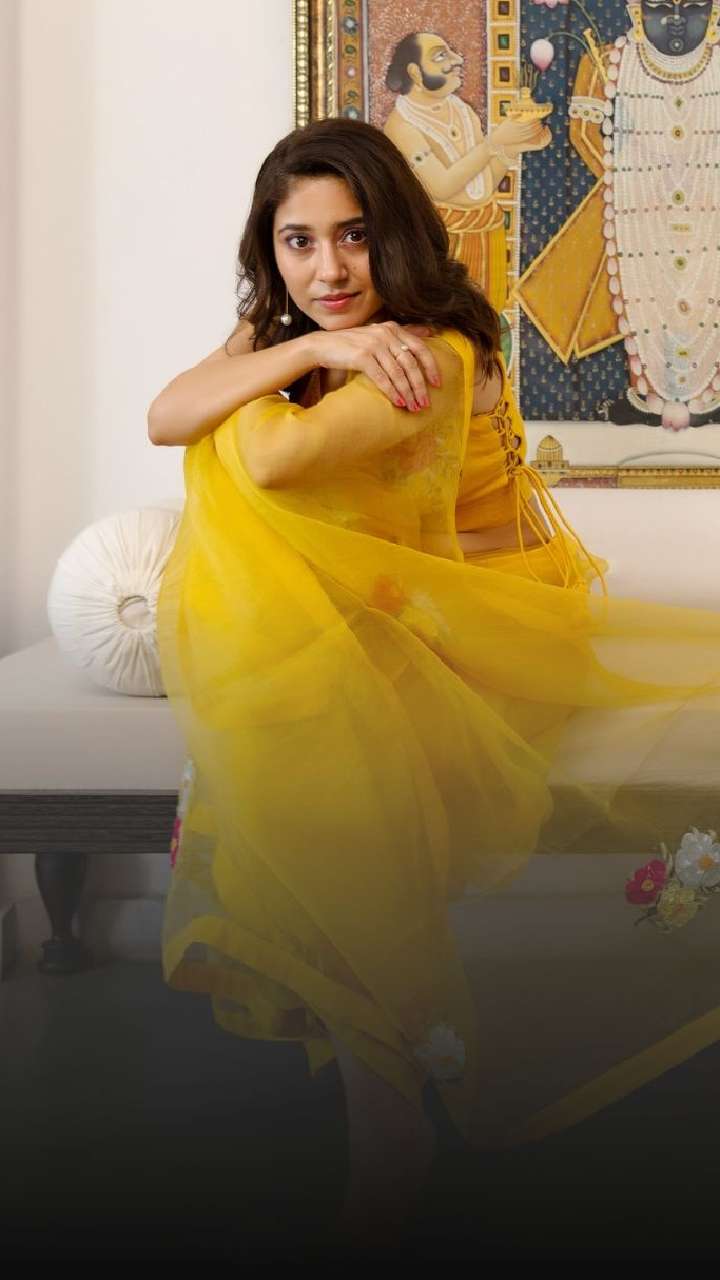 7 Mindful Lessons By Shweta Tripathi On Body Positivity And Self-Love