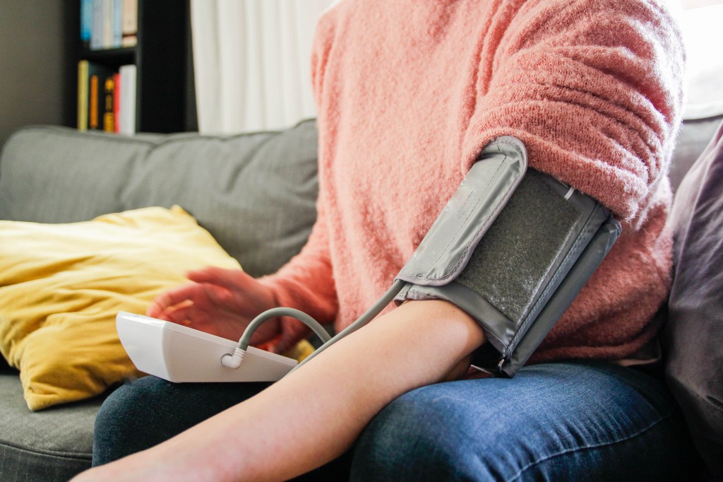 5 signs you have high blood pressure – and what you can do about it