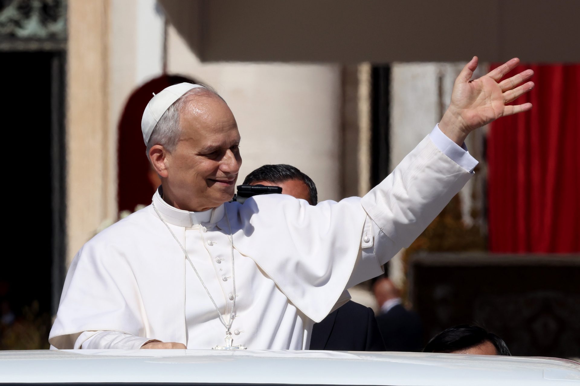 Leo XIV Vs. Elon Musk: The Pope criticizes the CEO of Tesla becoming a ...