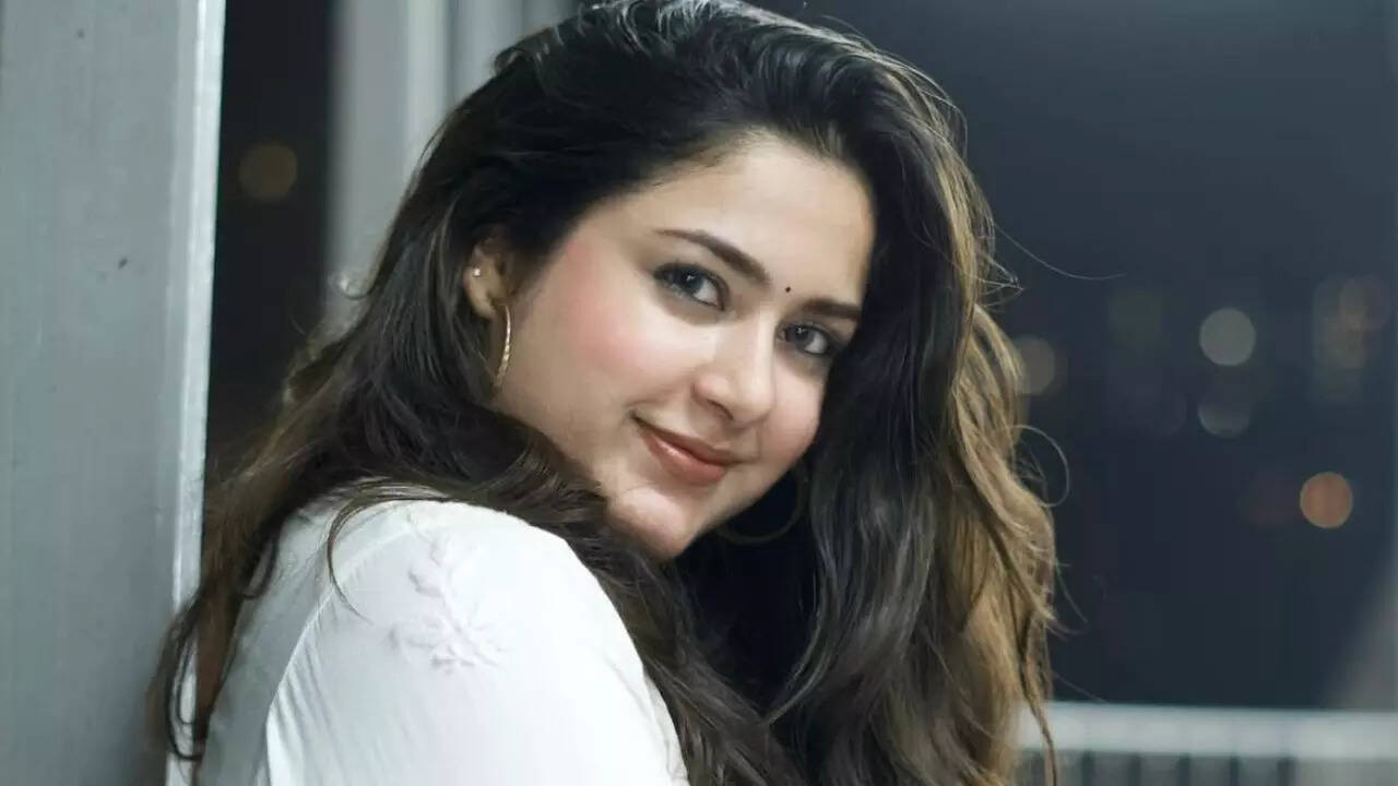 Prisha Dhatwalia on her bond with Meri Bhavya Life co-star Karan Vohra ...