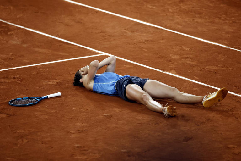 World No 361 Lois Boisson stuns Mirra Andreeva to reach French Open ...