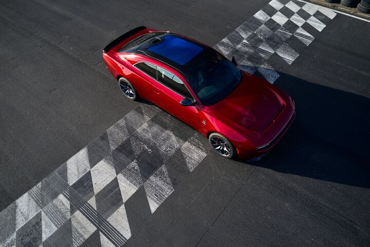 The New Dodge Charger Might Get a HEMI After All