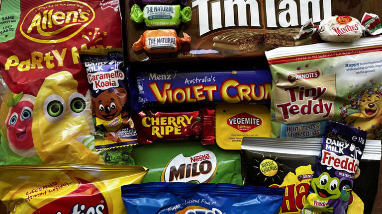 We Tried 15 Popular Australian Candies, Sweets, And Snacks To See If ...