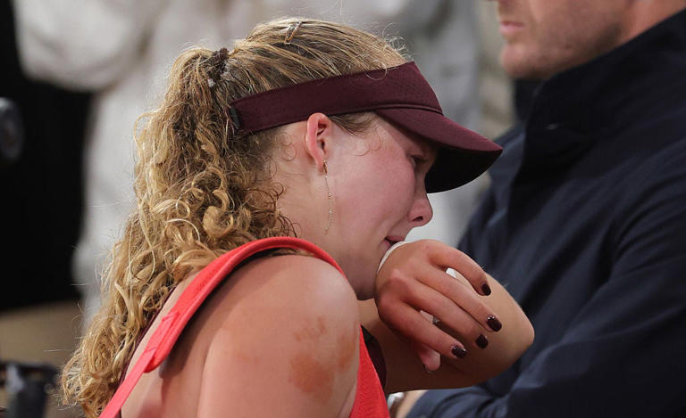 World No 361 Lois Boisson stuns Mirra Andreeva to reach French Open semi-finals