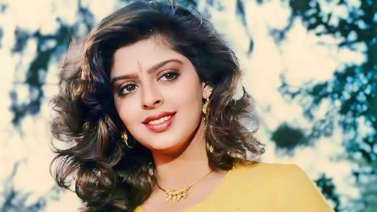 5 things you never knew about Nagma – The beauty beyond Bollywood