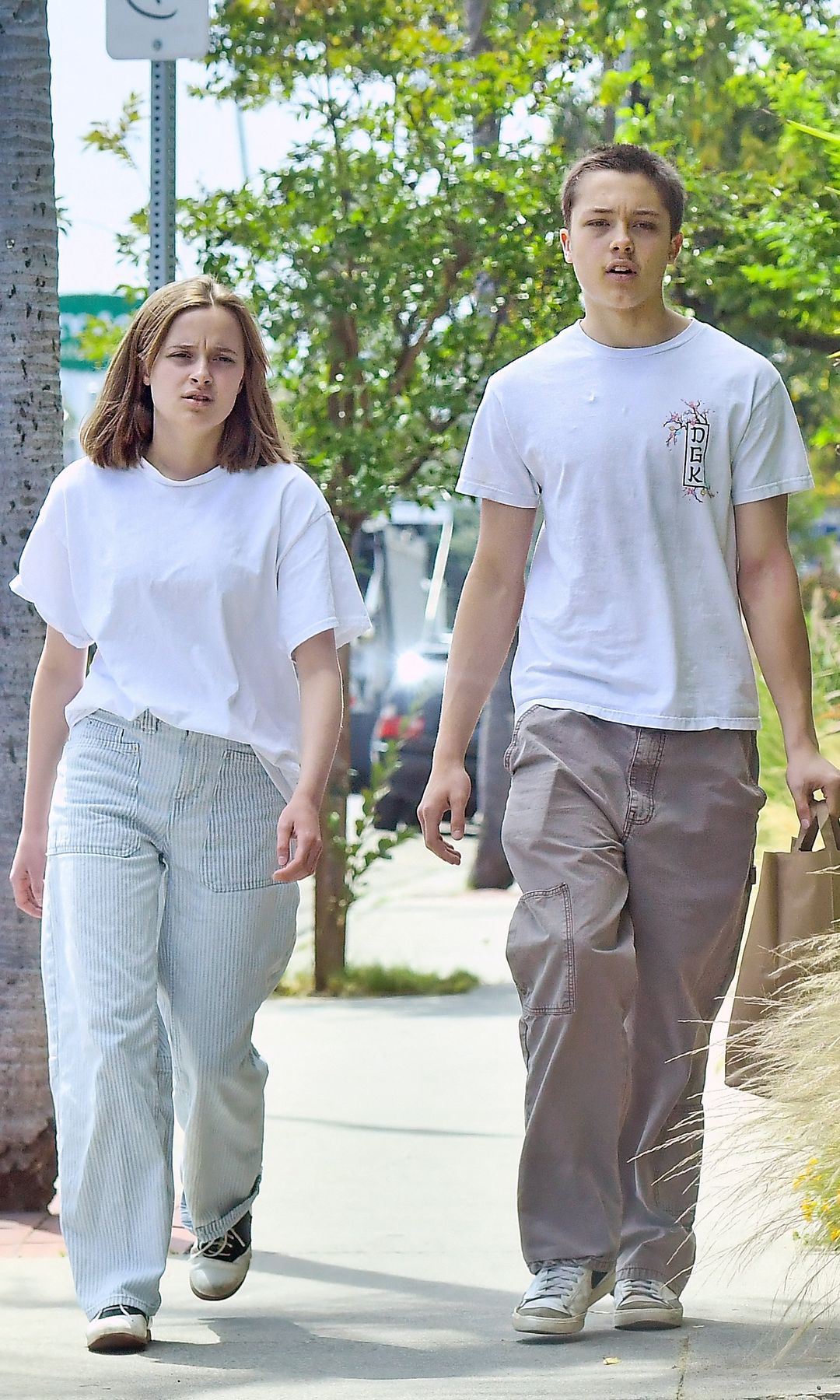 Brad Pitt is 'desperate' to reunite with twins Knox and Vivienne after ...