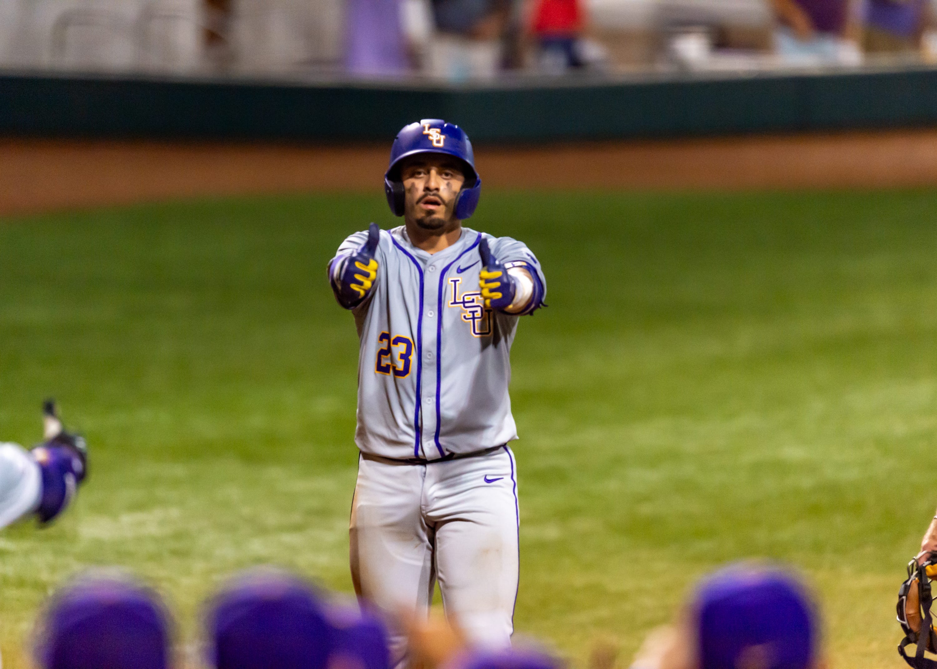 College World Series 2025 winner odds entering Super Regionals: LSU ...