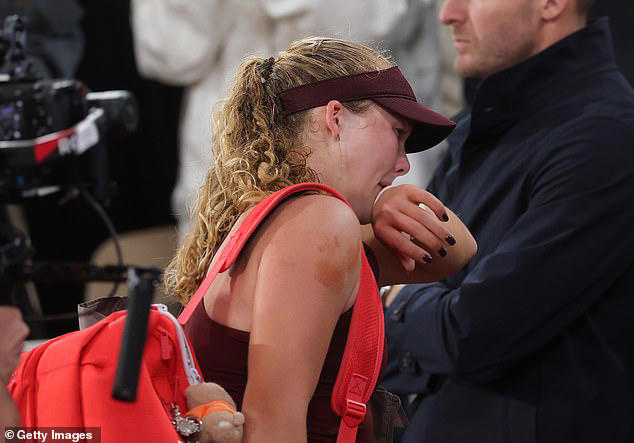 Moment Mirra Andreeva has French Open meltdown after shock loss