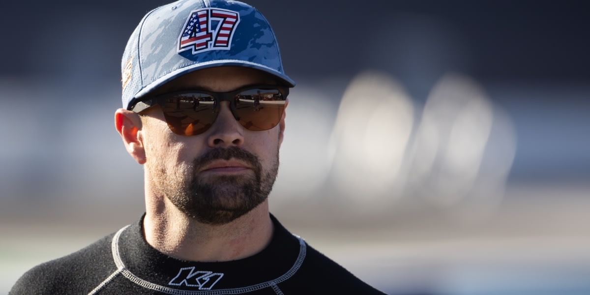 Dale Earnhardt Jr. circles why Ricky Stenhouse Jr. is over-performing ...