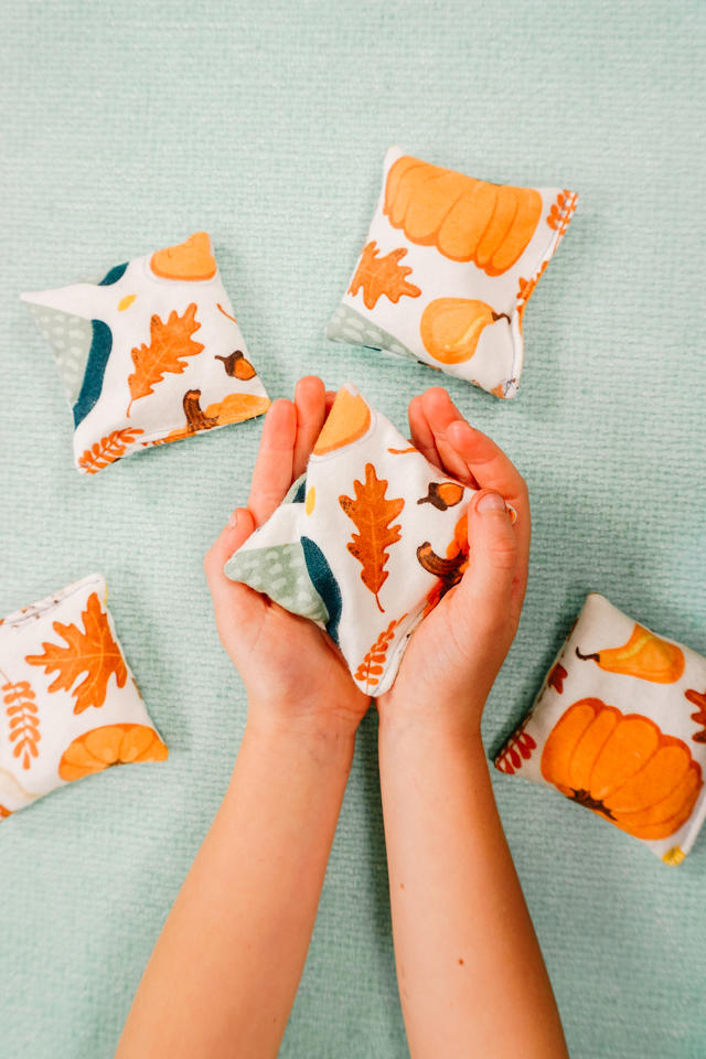How to sew DIY reusable hand warmers