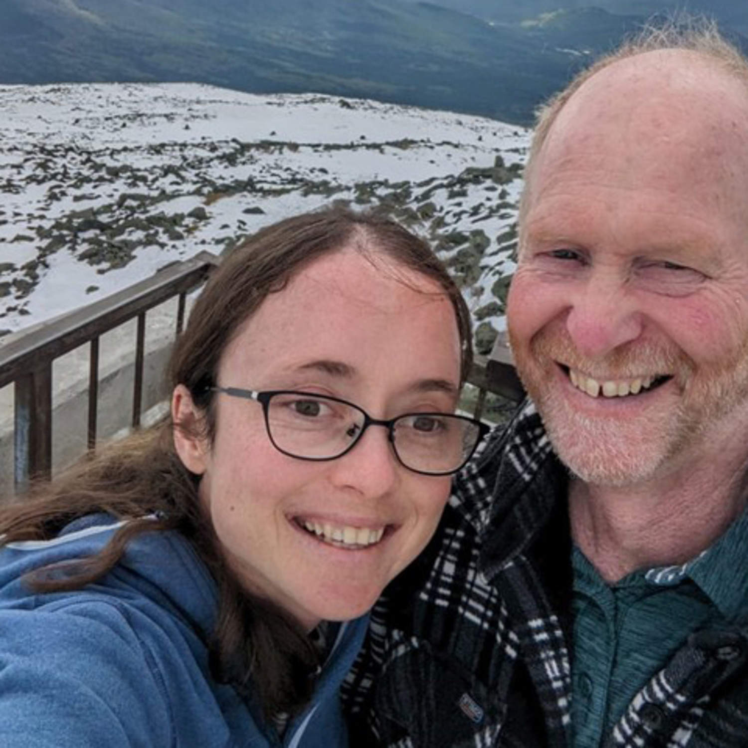Father and daughter hiking on Maine mountain go missing; father found ...