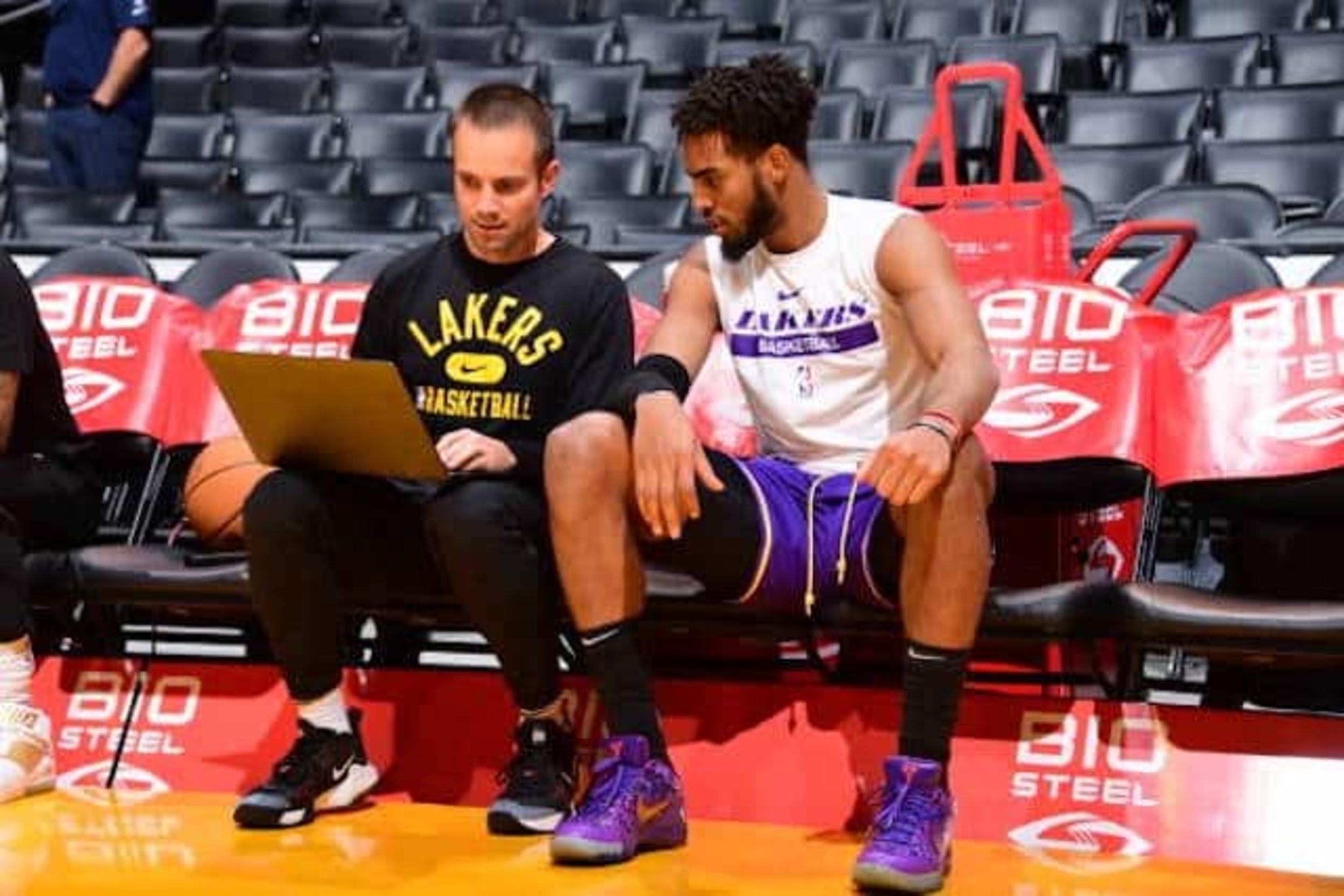 Suns Hiring Former Lakers Assistant Jordan Ott As New Head Coach