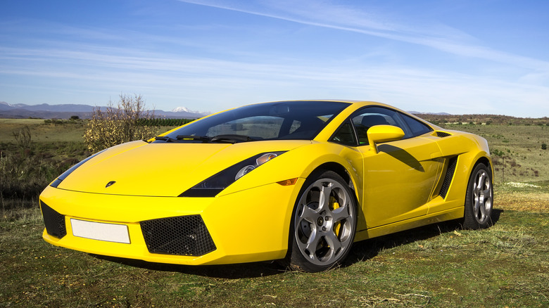 These Are The Best Cars Ever To Use A V10 Engine