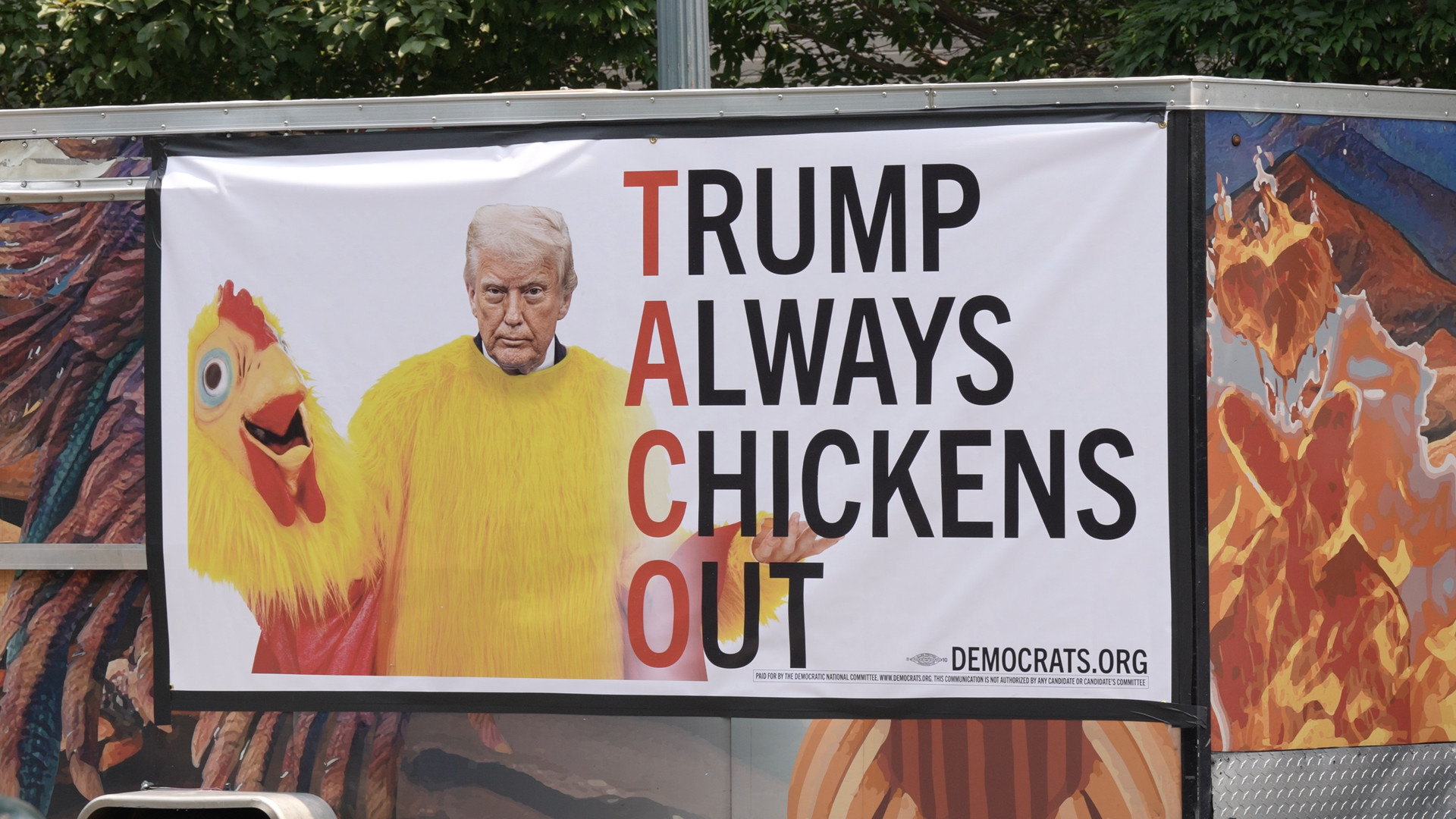 A Food Truck’s Trump ‘TACO’ Tuesday Special Sells Out in an Hour