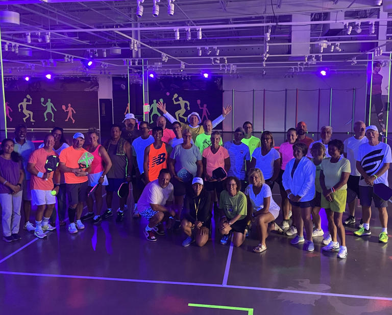 This glow pickleball night in Easton is raising money for cancer care