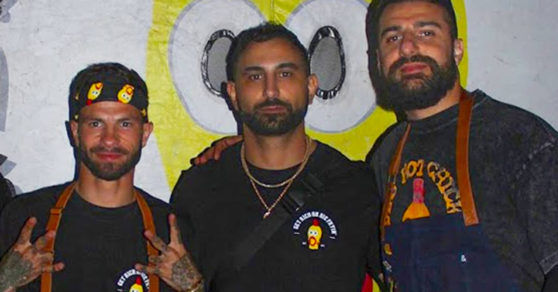 3 friends launched chicken finger stand in LA parking lot with $900—it ...