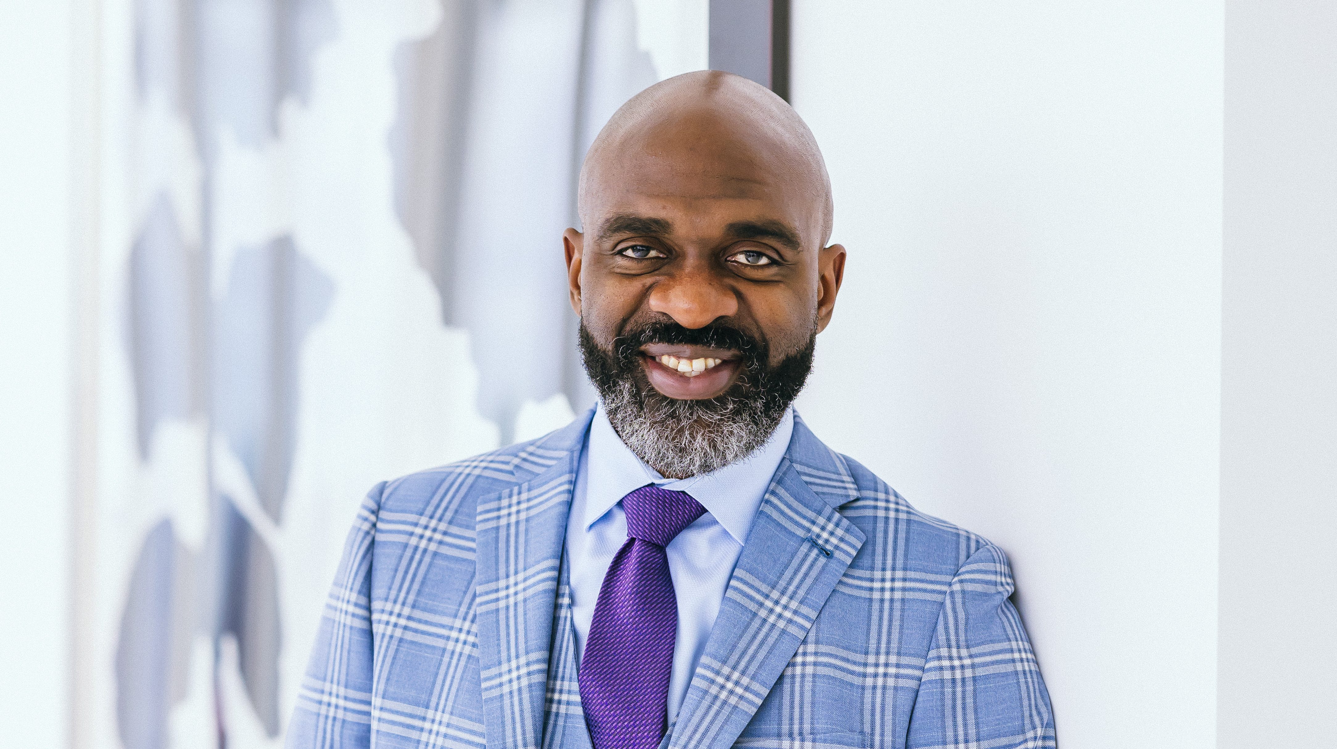 ¿Quién es Michael Blake? Candidato a la alcaldía de Nueva York que ...