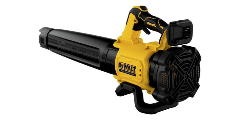 Best DeWalt leaf blower for yard cleanup