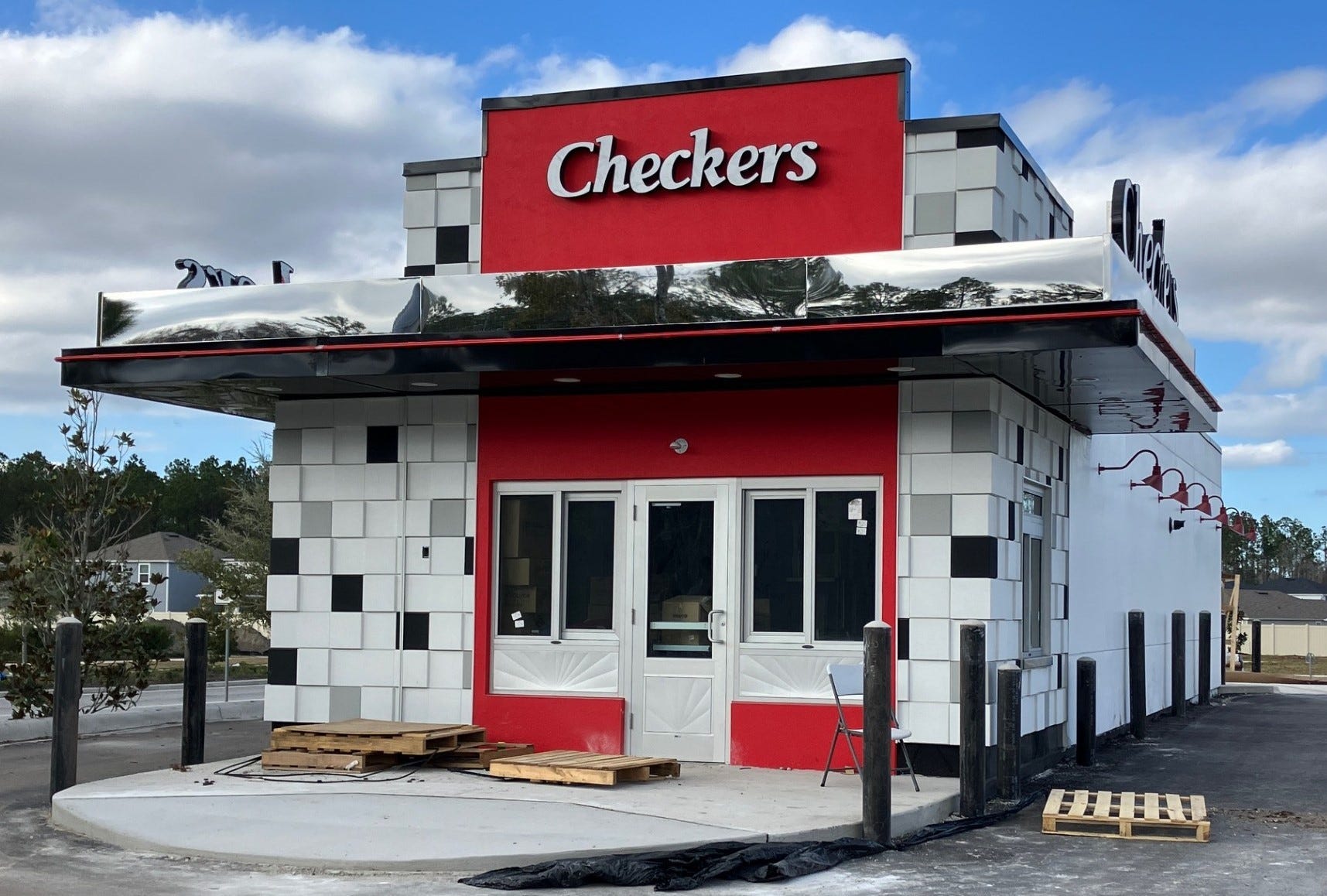 Popular burger chain to open first New England location in Worcester
