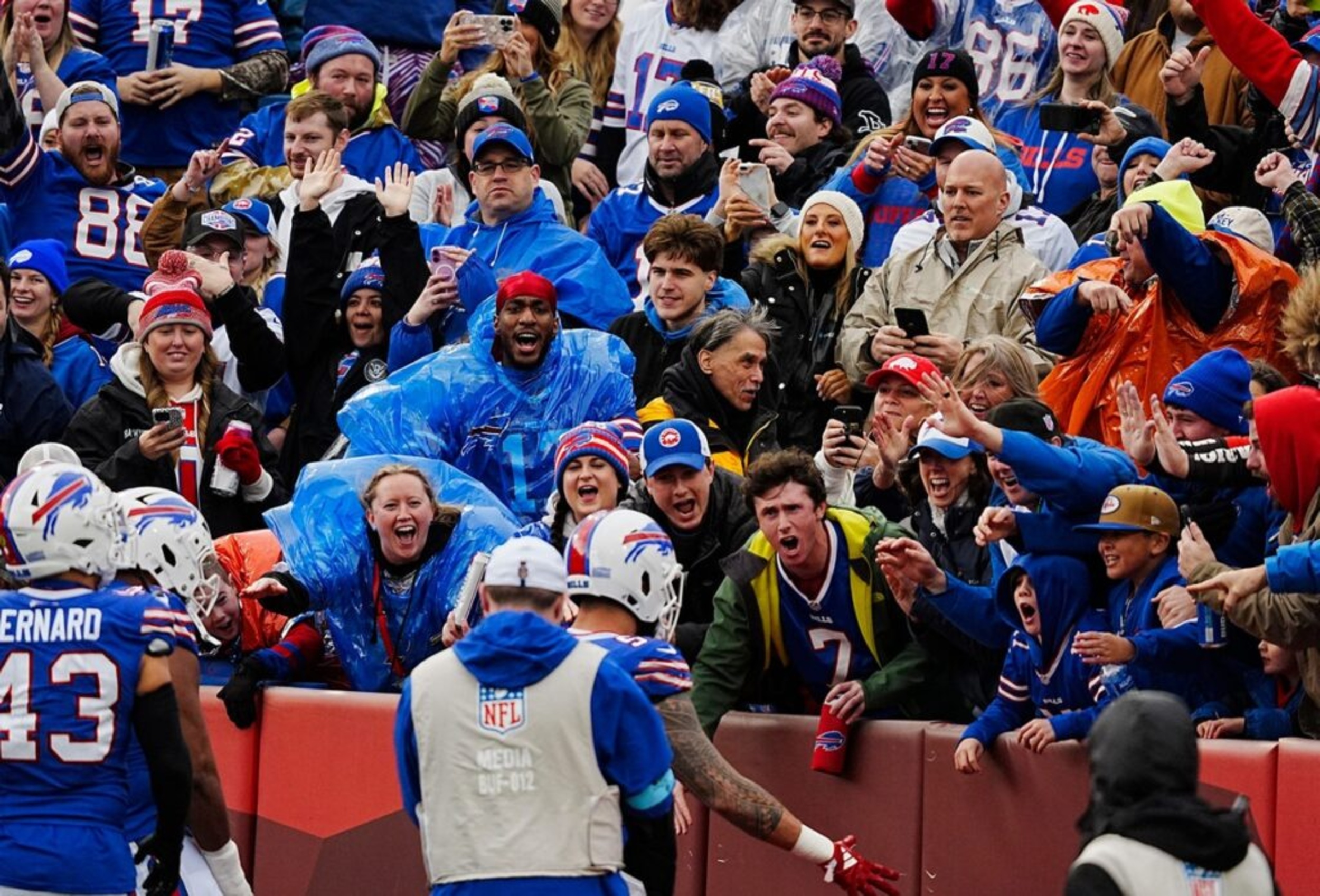 Buffalo Bills Star Targets ‘Double-Digit Sacks’ For 2025 Breakout