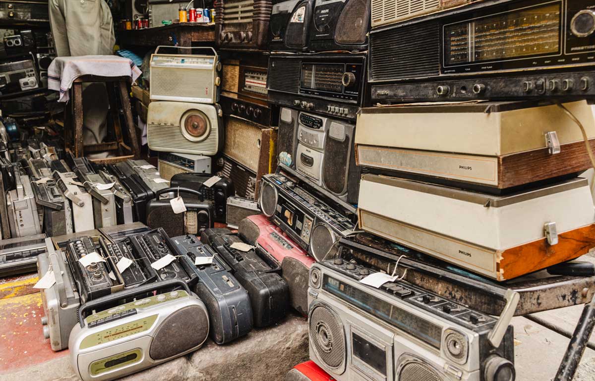 12 Electronics From the ’70s That Once Felt Like the Future