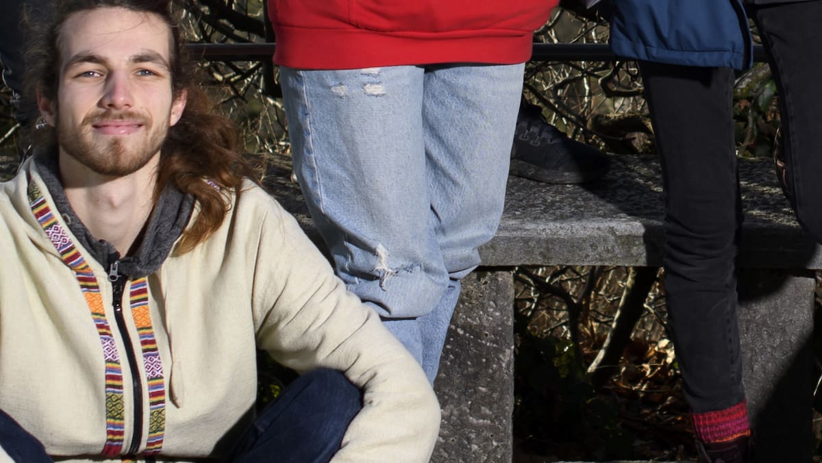 Lausanner Händler fordern Entlassung: Ikea-Vorhänge für 600 Franken ...