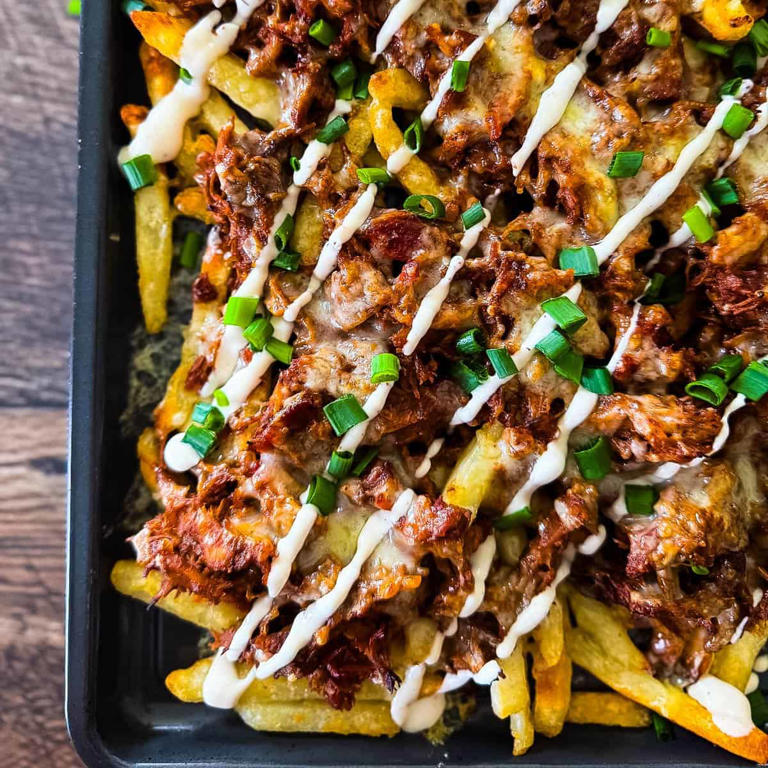 Easy loaded pulled pork fries