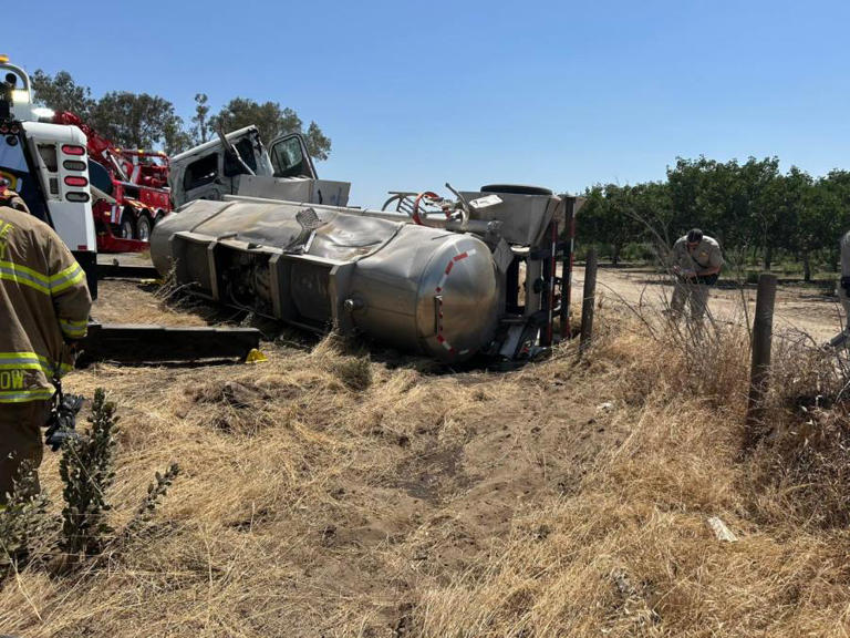 Hazardous material spills in crash near Terra Bella