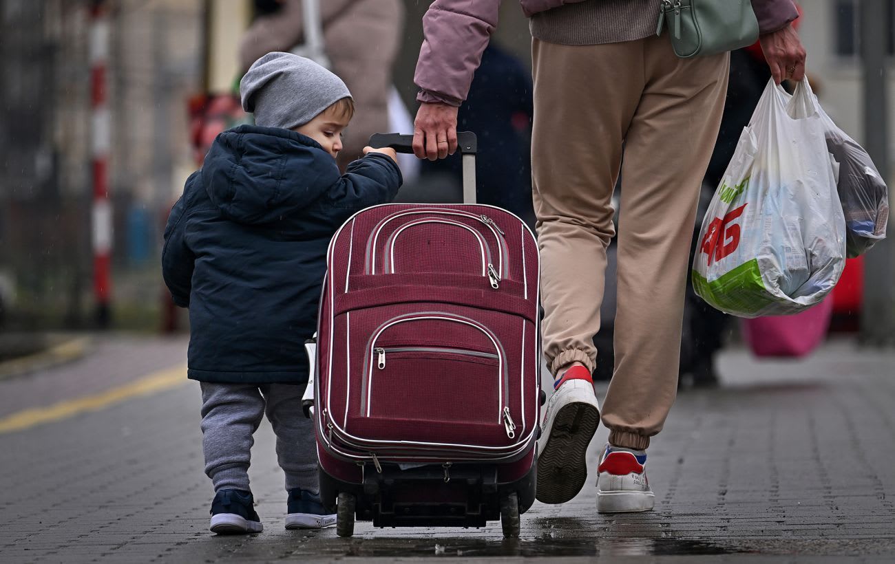 EU may extend protection for Ukrainian refugees until 2027