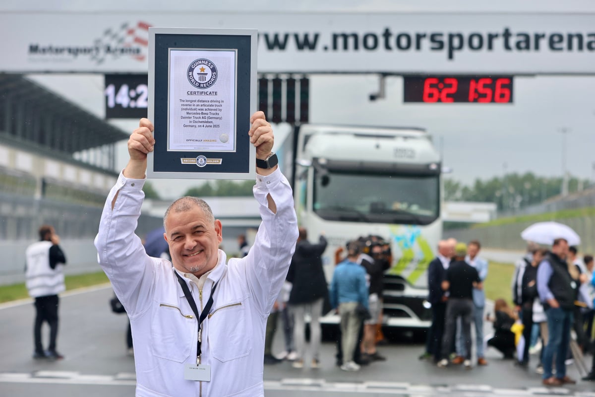 124,7 Kilometer rückwärts über Rennstrecke: E-Lkw knackt Weltrekord