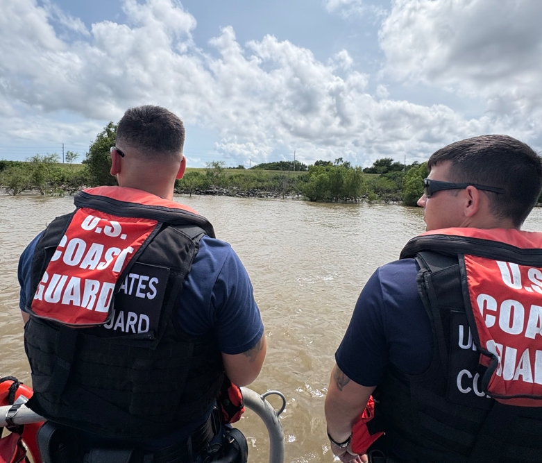 Coast Guard suspends search for missing barge worker