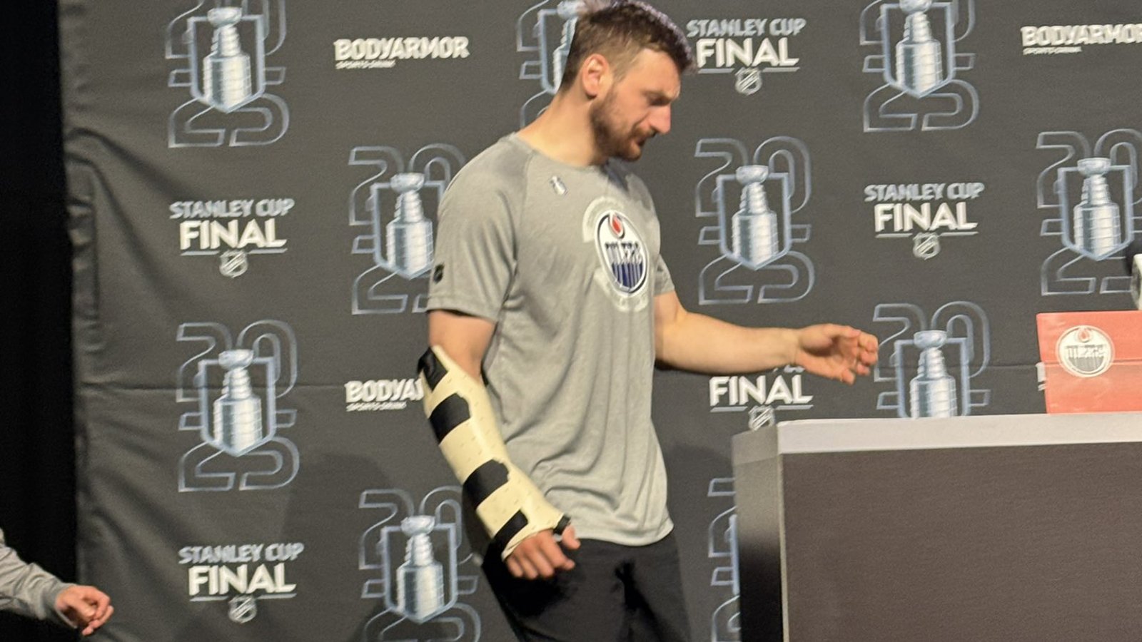 Emotional statement from Oilers’ Zach Hyman ahead of Game 1 of the ...