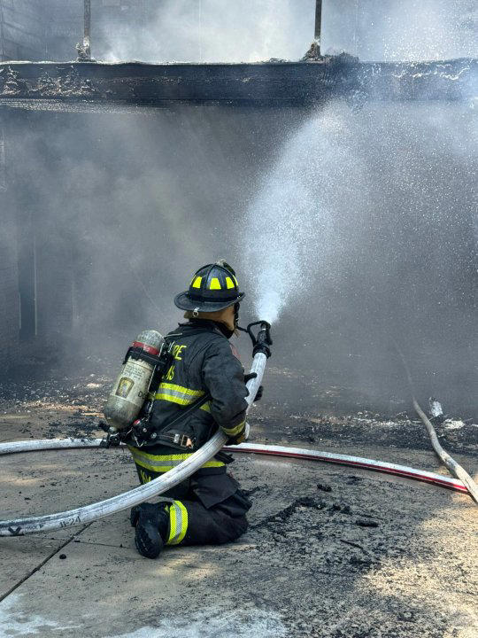 Around 100 firefighters respond to Northwest DC house fire