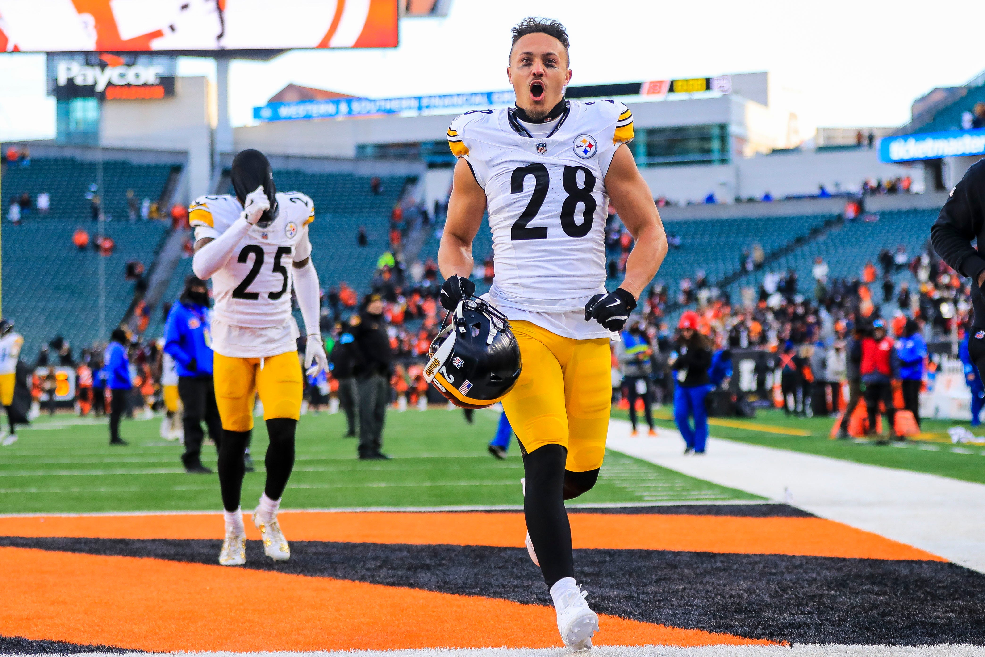 Steelers' Miles Killebrew suffered 'significant knee injury', HC Mike ...